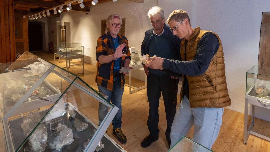 Seltene Exponate im Schloss A Pro zu bestaunen - Urner Wochenblatt